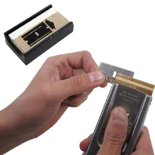 STANLEY RAZOR BLADE PAINT / GLUE / ADHESIVE SCRAPER WITH 5 BLADES ...